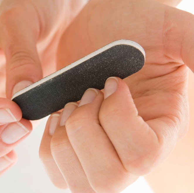 Artículo | Luce y protege tus uñas durante la quimio - La Roche Posay